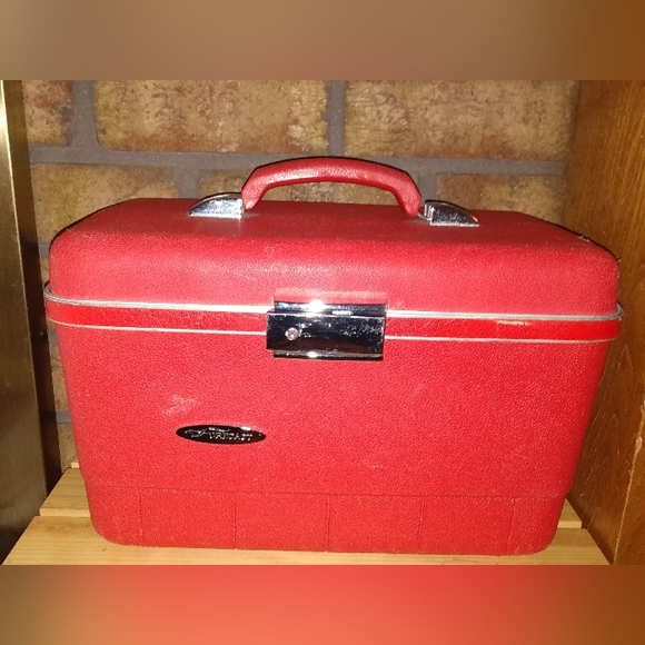 Sears | Accessories | Vintage Sears Forecast Bright Red Hard Side Train ...